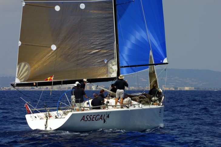 Farr 40 - ASSEGAL - Yeoman Yachts - Swan Yacht Experts Worldwide